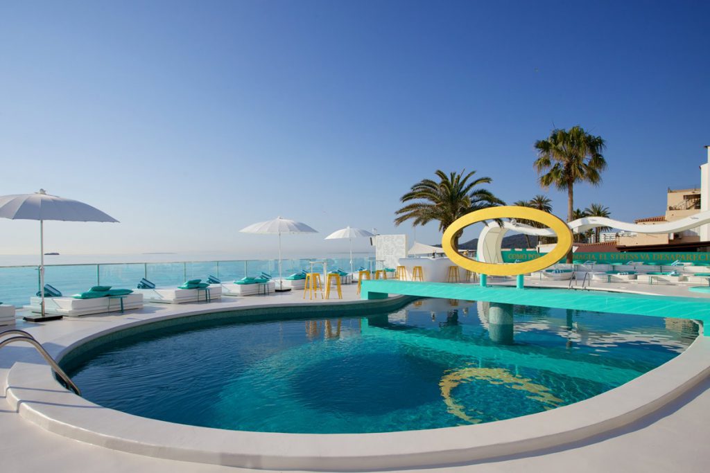 15 Best Beach Clubs in Ibiza - Rentibizaholidayvillas.com